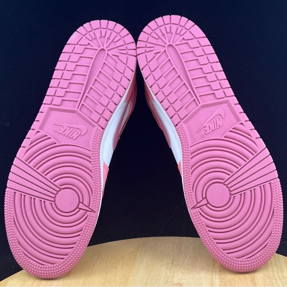 Jordan | Shoes | Nike Air Jordan Mid Coral Chalk Valentines Dq8423616 ...